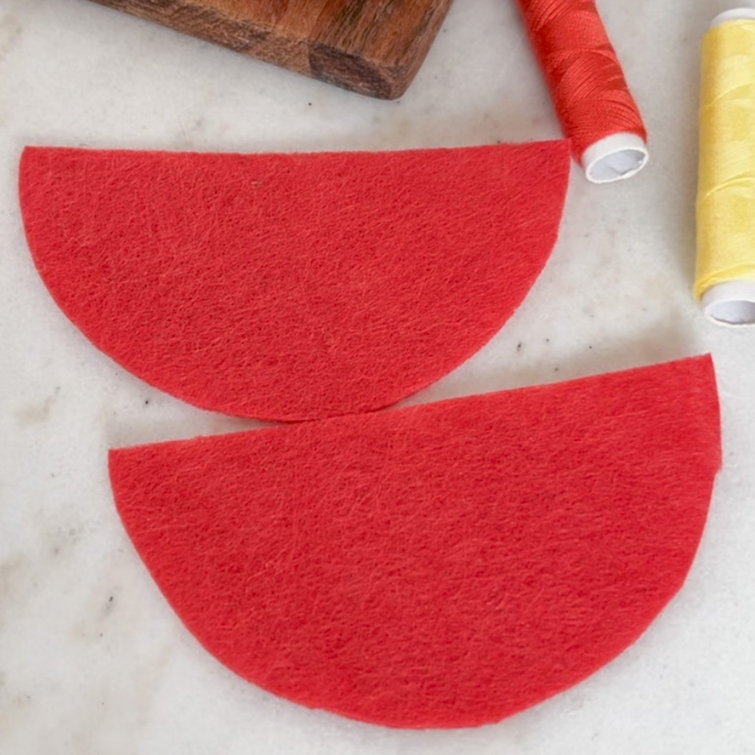 DIY Filz Erdbeere – Süße Früchte aus Stoff selber machen ...